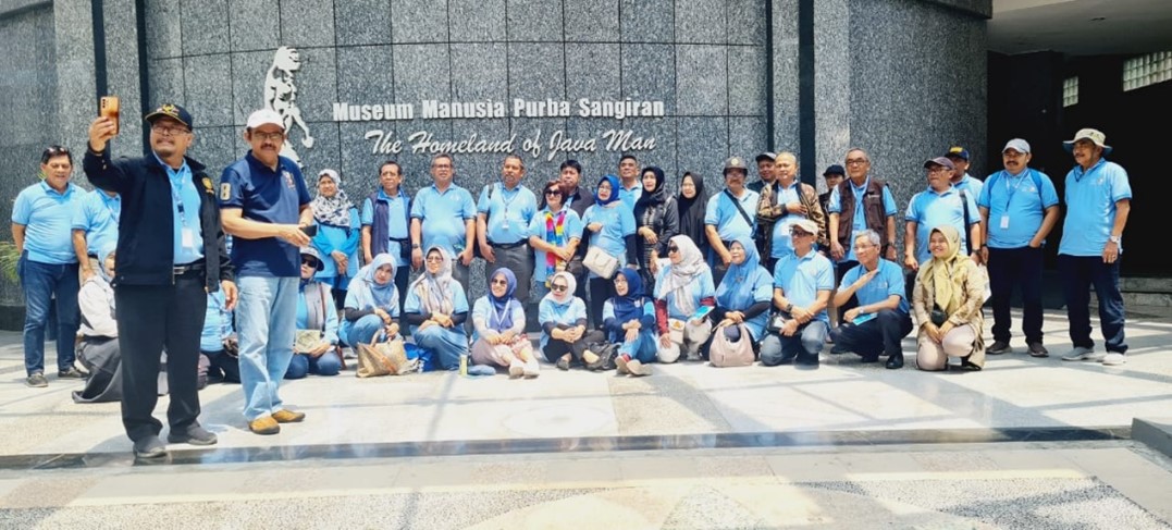 Kepemimpinan Baru MDGB-PTNBH Periode 2024-2025 di UNS – Dewan Guru Besar