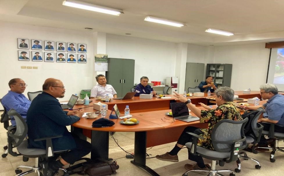 Inspiring Higher Education Ketua MDGB-PTNBH Bersama Forum Dewan ...